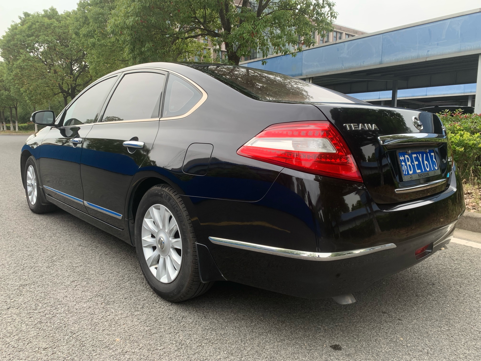 2010年日产天籁2.5V6 - 二手车交易 - 江阴论坛